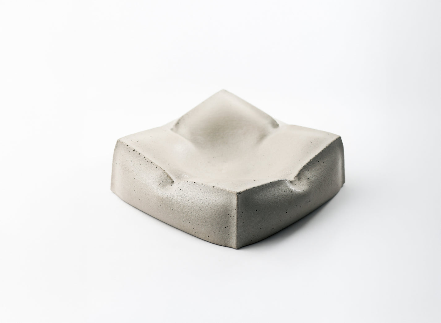 pillow tray raw – julius.works